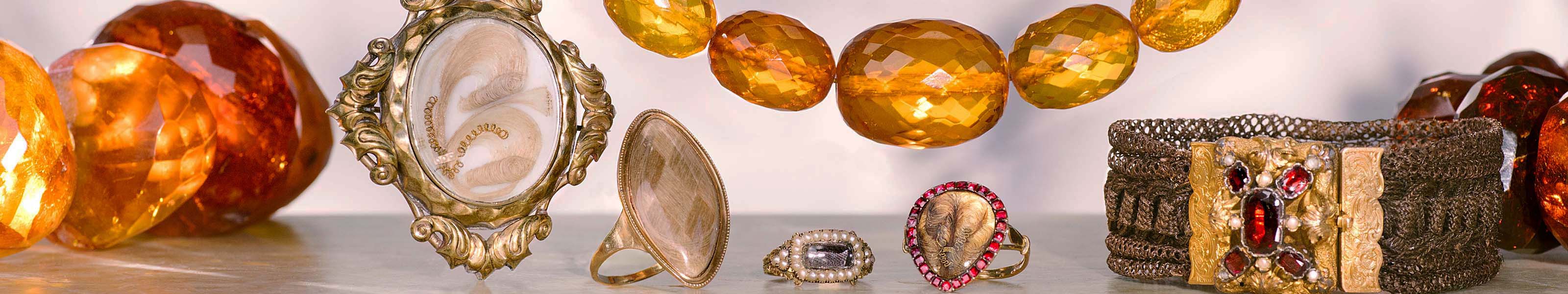 Amber, Iron & Hair • Antique Jewellery by Material • Hofer Antikschmuck